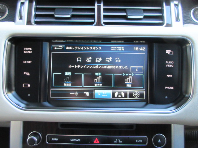 ワンオーナー車！走行4.1万km！全正規ディーラー記録簿多数！2013y レンジローバー 5.0V8SCオートバイオグラフィ 本革 パノラマ ...